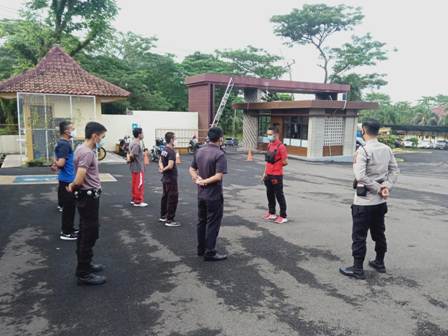 Sat Binmas Polres Lebak Lakukan Pembinaan Satpam di Dinas LPMP Banten ...