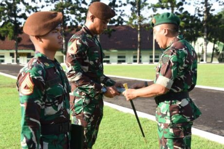Brevet Hirbak Bukti Kemahiran Menembak Taruna Tingkat III/Sermadatar TP ...